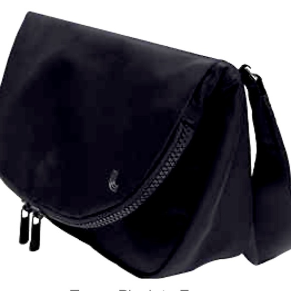 Lole | Bags | Lole Crossbody Black Bag | Poshmark
